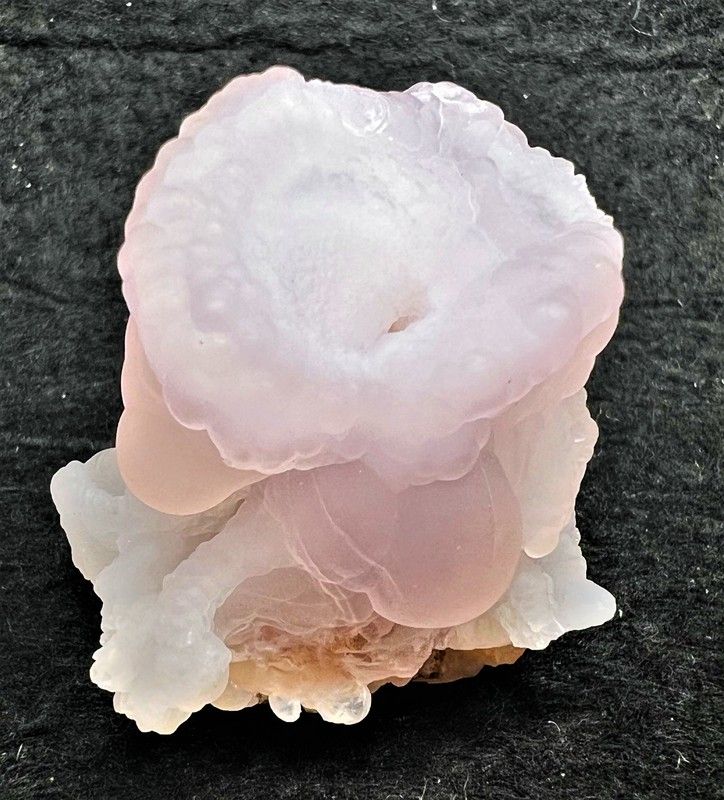 Piedra Calcedonia rosa. Procedencia: Pink Elephant Claim, Luna Co., New ...