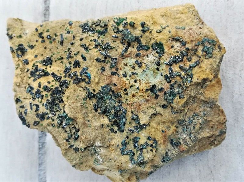 Cornetita (Agregados de cristales) — litosphera