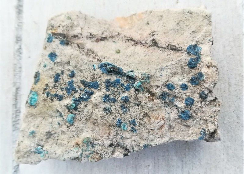 Cornetita (Agregados en disposición radial) — litosphera